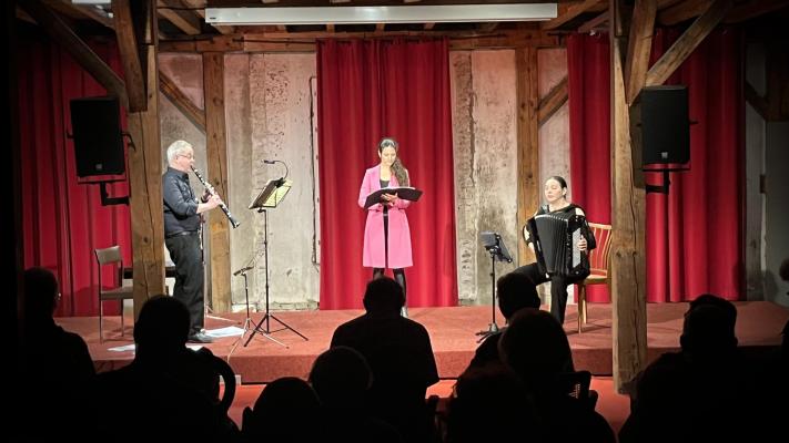Trio Ritz-Callejas-Bamert - Stephanie Ritz (sopr), Urs Bamert (cl), Ina ...
